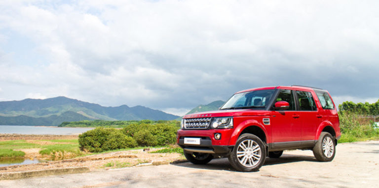 When Should You Replace the Serpentine Belt in Your Land Rover?